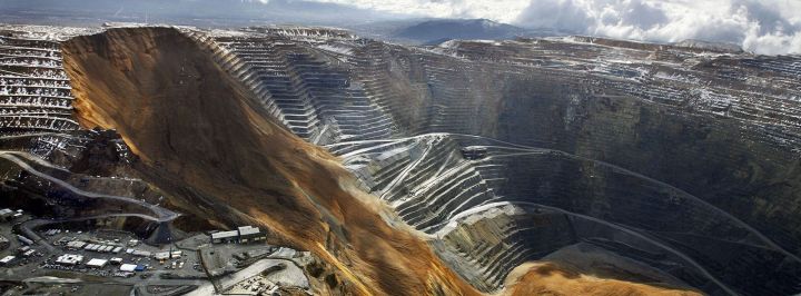 Komatsu unveils its 250 ton autonomous dump truck for strip mines - 311 ...
